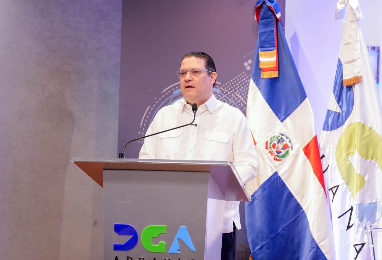 Direccion General de Aduanas · DGA · Republica Dominicana