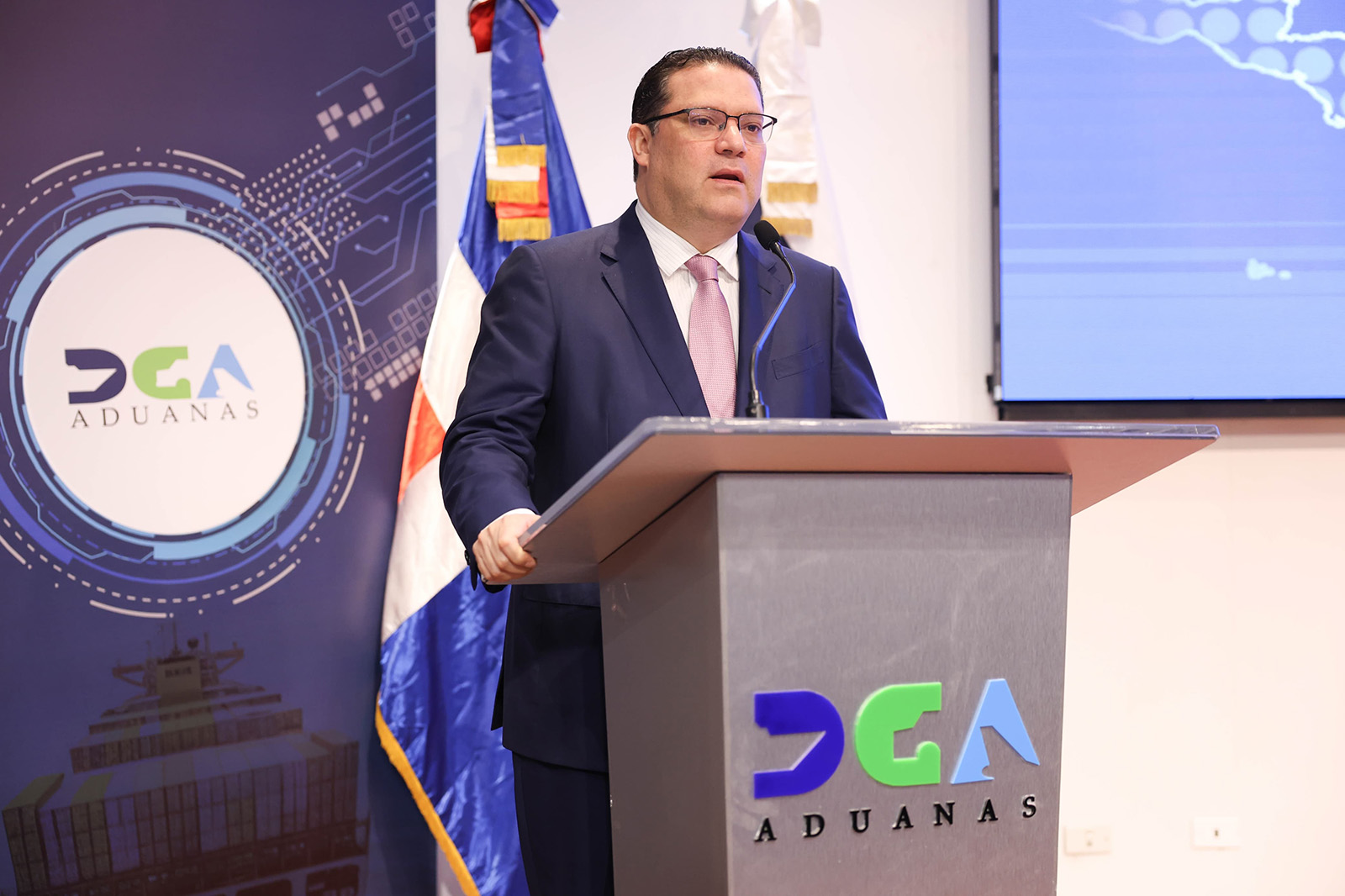 Direccion General de Aduanas · DGA · Republica Dominicana